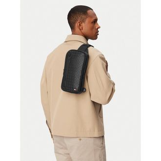 Tommy Hilfiger Umh&auml;ngetasche Tommy Hilfiger Embossed Flag Sling Bag AM0AM14191 Schwarz