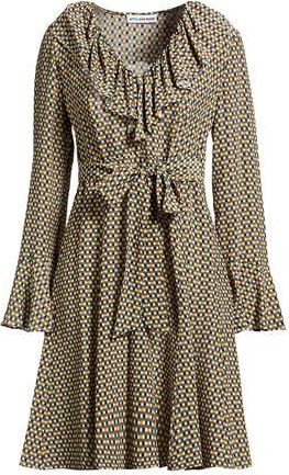 Attic and Barn ROBES - Robes courtes sur YOOX.COM