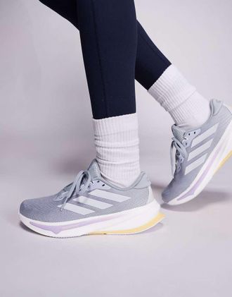 adidas adidas Running - Supernova Rose 2 - Sneaker in Grau und Silber