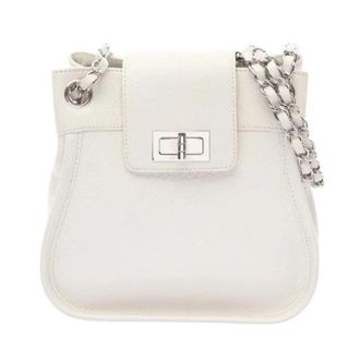 Chanel Pre-owned 2.55 Leder Schultertasche - - Pre-owned - Damen - Wei&szlig; - ONE SIZE