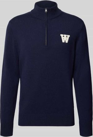 Wood Wood Strickpullover aus reiner Lammwolle mit Logo-Patch Modell Tay