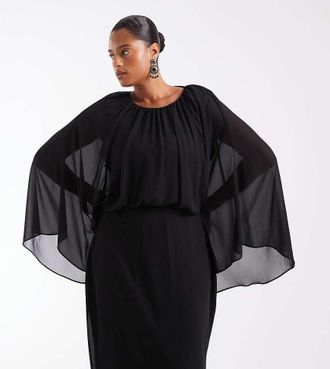 Tfnc Plus robe longue en mousseline avec d&eacute;tail cape noire