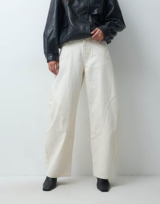 Asos jean barrel &agrave; couture courbe en &eacute;cru-Blanc