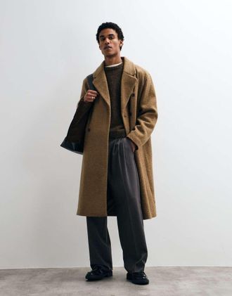 Asos Mantel in Wolloptik in braunem Boucl&eacute;, Oversize