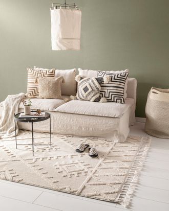 benuta Pop Teppich OYO - Creme 160x230 cm - Eleganter Boho Look Teppich für Schlafzimmer und Wohnzimmer - Maschinengewebt - Für Fußbodenheizung geeignet