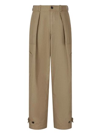 TOMBOY pantalon cargo &agrave; d&eacute;tails pliss&eacute;s - Marron