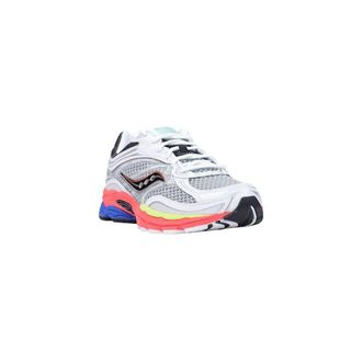 Saucony ProGrid Omni 9 Sneakers - White