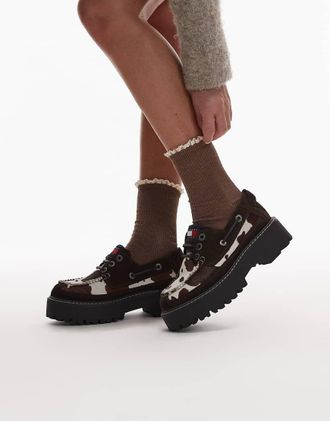 Tommy Jeans Chaussures bateau &agrave; imprim&eacute; vache - Marron-Brown