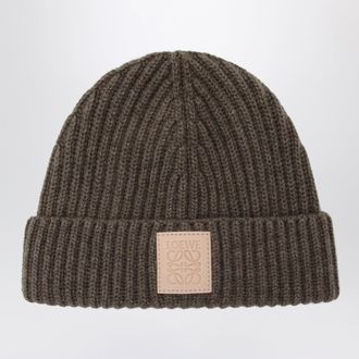 Loewe Dunkelbeige gerippte Kaschmirm&uuml;tze