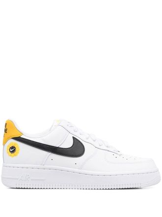 Nike baskets Air Force 1 07 LV8 - Blanc