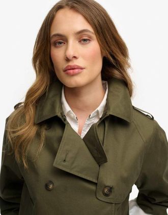 Superdry Kurzer Trenchcoat in staubigem Olivgr&uuml;n