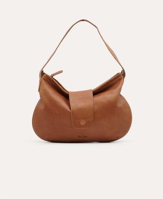 L&eacute;a Toni hella