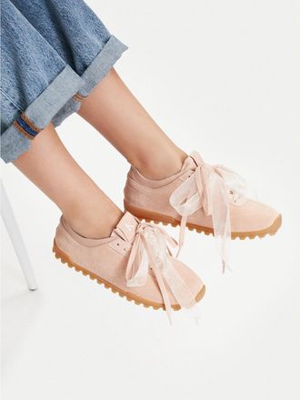 Calvin Klein Sneakers Calvin Klein Low Profile Run Mg Sue Db Laces HW0HW03150 Hellrosa