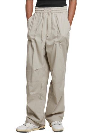 Urban Classics Herren Sporthose Loose Fit Pants with Darts, lässige Herren Trainingshose mit Kordelzug, Größen S - 5XL