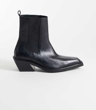 Asos Russo Western-Stiefeletten aus Leder in Schwarz