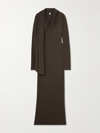 Toteme Maxikleid Aus Stretch-jersey Mit Wickeleffekt Und Schaldetail - Braun