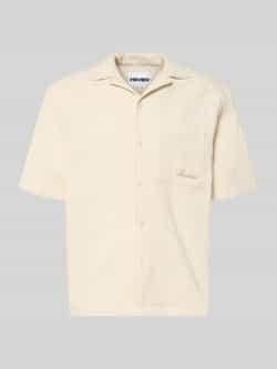 Review Regular Fit Freizeithemd mit Logo-Stitching