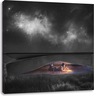 Pixxprint M&auml;dchen liest nachts in einem Buch-Zelt B&W Detail, Gr&ouml;&szlig;e: 60x60 cm, Leinwandbild Quadratisch, Wandbild, Kunstdruck, fertig bespannt