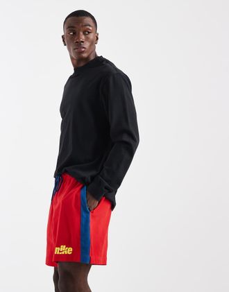 Nike Futbol - Short tiss&eacute; - Rouge