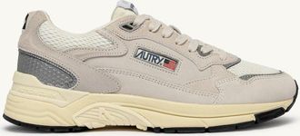 Autry SNEAKERS HYPERWAY AUS NETZTGEWEBE UND WILDLEDER IN WEISS UND SILBER
