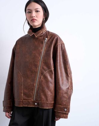 Topshop Blouson style motard en similicuir &agrave; col chemin&eacute;e - Marron d&eacute;lav&eacute;-Brown