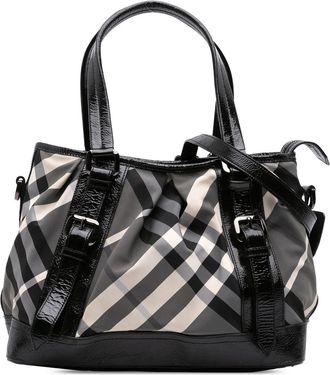 Burberry Hobo Bags - Beat Check Nylon Lowry Satchel - Gr. unisize - in Grau - f&uuml;r Damen
