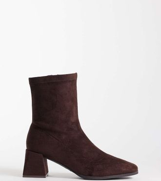 London Rebel London Rebel large largeur Tabitha en daim synth&eacute;tique &agrave; talon carr&eacute;, bottines &agrave; la cheville couleur chocolat-Marron