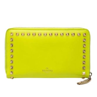 Valentino Pre-owned Studded Zip Around Wallet - - Pre-owned - Damen - Gelb - ONE SIZE