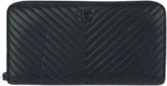 Chanel Portefeuille Pre-owned en cuir dagneau matelass&eacute; V-Stitch Chevron - Femme - Pre-owned - Noir - Taille: ONE Size