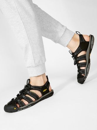 Keen Sandalen Keen Clearwater Cnx 1008660 Schwarz
