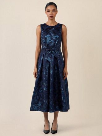 Apart Brautkleid mit schimmerndem Strukturmuster