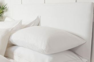 Belledorm Kopfteil-Wickeltuch - verwandelt ein trist aussehendes Kopfteil - luxuriöses Wildlederimitat - 90 cm Höhe (Weiß, Super-Kingsize-Bett)