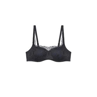 Triumph Soutien-gorge rembourr&eacute; en dentelle