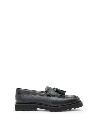 AllSaints Skiff - Loafer in Schwarz mit Narbung und Quasten