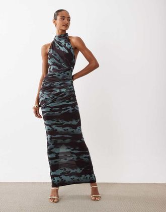 Asos Maxikleid aus Netzstoff in Anthrazit mit abstraktem Muster, verdrehter Brustpartie und hinten gebundenem Neckholder-Tr&auml;ger-Mehrfarbig