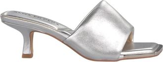 Alma En Pena Alma EN Pena, Femme, Chaussures, Gris, Taille: 37 EU Sandale &agrave; talon mi-haut &agrave; bride large