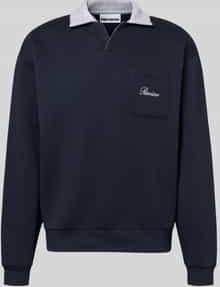 Review Sweatshirt mit Kontrastkragen und Brusttasche mit Logo-Bestickung