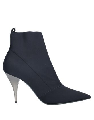 Casadei SCHUHE - Stiefeletten auf YOOX.COM