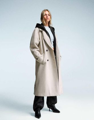 Bershka Trench-coat doux &agrave; ceinture - Taupe-Neutre