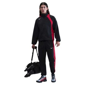 Nike Total 90 Trainingsjacke f&uuml;r Herren, wasserabweisend (Schwarz/Rot)