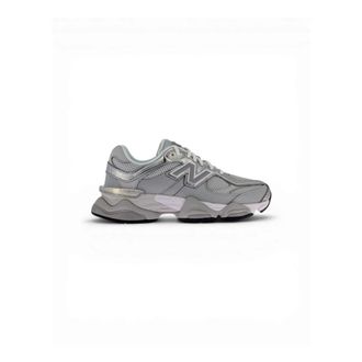 New Balance Femme, Chaussures, Gris, Taille: 37 1/2 EU Baskets 9060