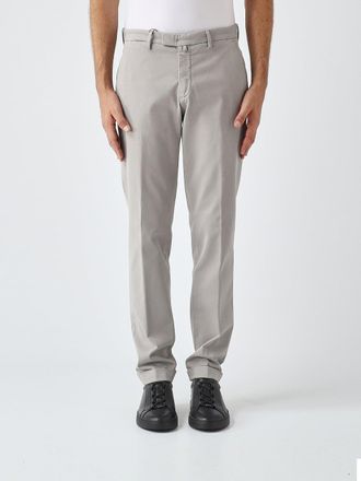 BRIGLIA 1949 Pantalon de tailleur slim fit en coton &agrave; pinces