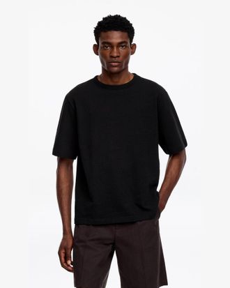 Arket Lockeres Boucl&eacute;-T-Shirt -Schwarz