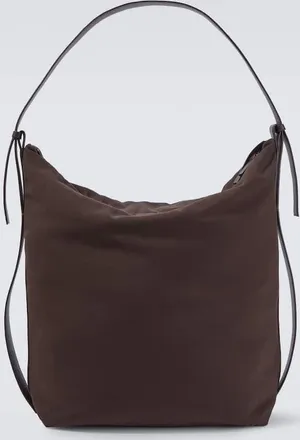 STUDIO NICHOLSON Sac Airport