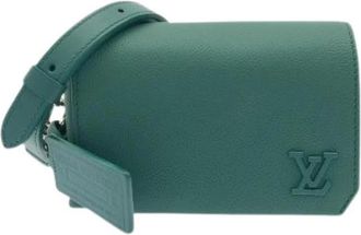 Louis Vuitton Pre-owned Aerogram Fastline Wearable Wallet Sac bandouli&egrave;re en cuir de veau - Femme - Pre-owned - Vert - Taille: ONE Size