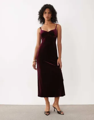 New Look robe mi-longue &agrave; bretelles en velours bordeaux-Rouge