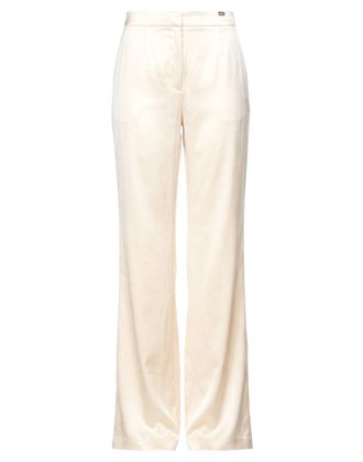 Elisabetta Franchi HOSEN & R&Ouml;CKE - Hosen auf YOOX.COM