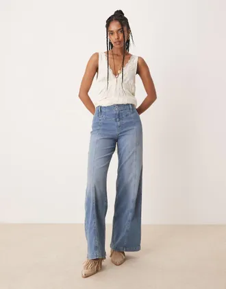 Free People Libre - Jeans mit weitem Bein in Goodie-Goodie-Blau