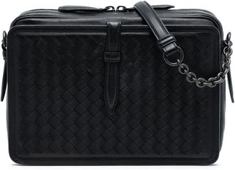 Bottega Veneta Hobo Bags - Nappa Intrecciato Belt Flap Camera Bag - Gr. unisize - in Schwarz - f&uuml;r Damen