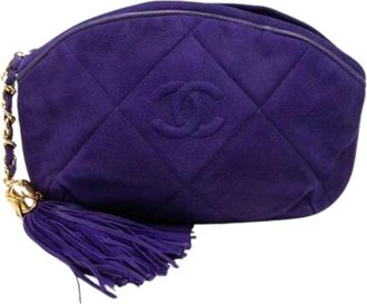 Chanel Pre-owned Sac bandouli&egrave;re matelass&eacute; en daim - Femme - Pre-owned - Violet - Taille: ONE Size